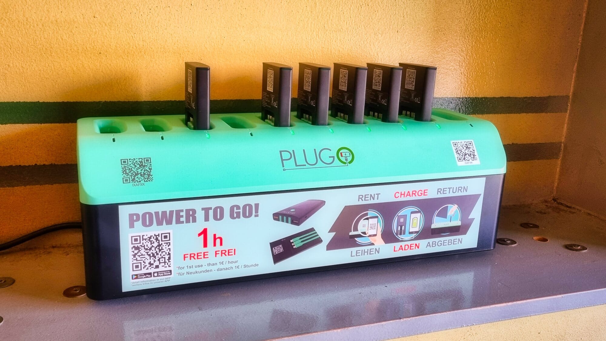 PLUGO - die Powerbank zur Miete im Movie Park Germany
